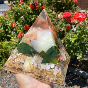 Earth Tone Rose Bouquet Pyramid - Etsy