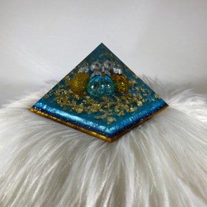 Blue and Gold Ornament Mini Pyramid, Home Decor, Resin Pyramid - Etsy