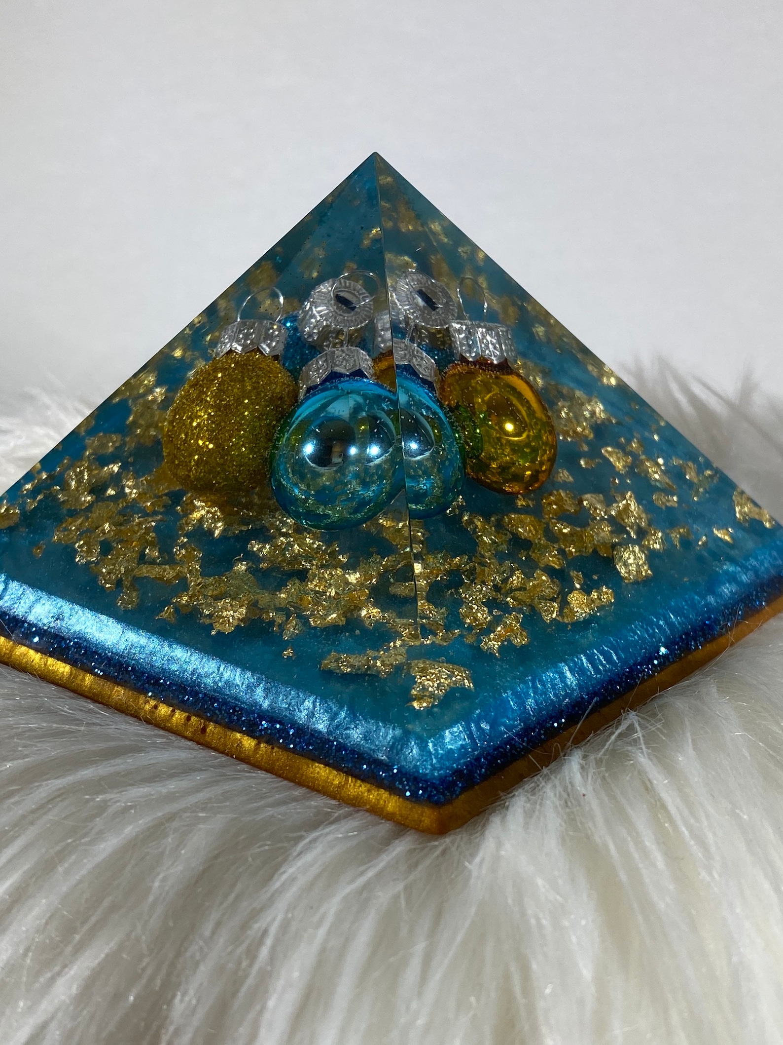 Blue and Gold Ornament Mini Pyramid Home Decor Resin Pyramid - Etsy