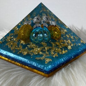 Blue and Gold Ornament Mini Pyramid, Home Decor, Resin Pyramid - Etsy
