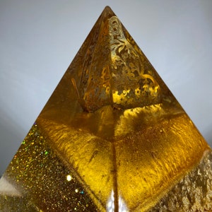 Gold Butterfly Pyramid - Etsy