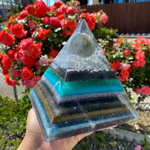 Labradorite Sphere Pyramid, Home Decor, Centerpiece, Crystal Art - Etsy