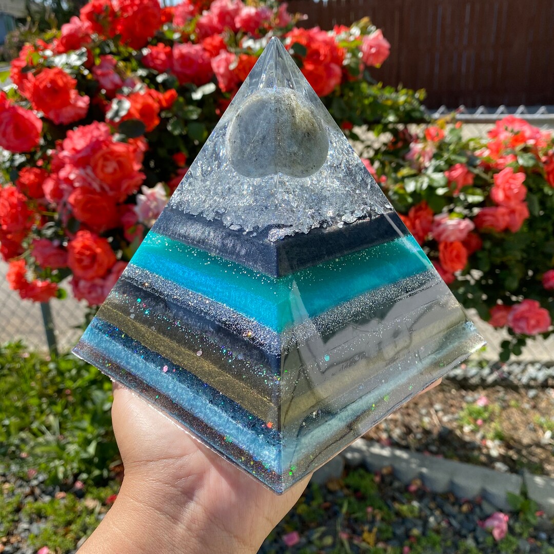 Labradorite Sphere Pyramid, Home Decor, Centerpiece, Crystal Art - Etsy