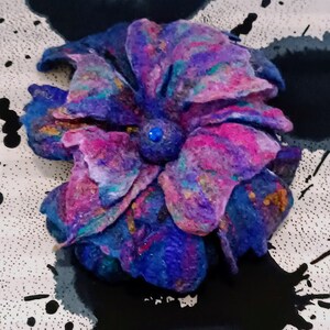 Felted Brooch Fiber and Textile Art Artistic Brooch Felt Accessory Hand ...