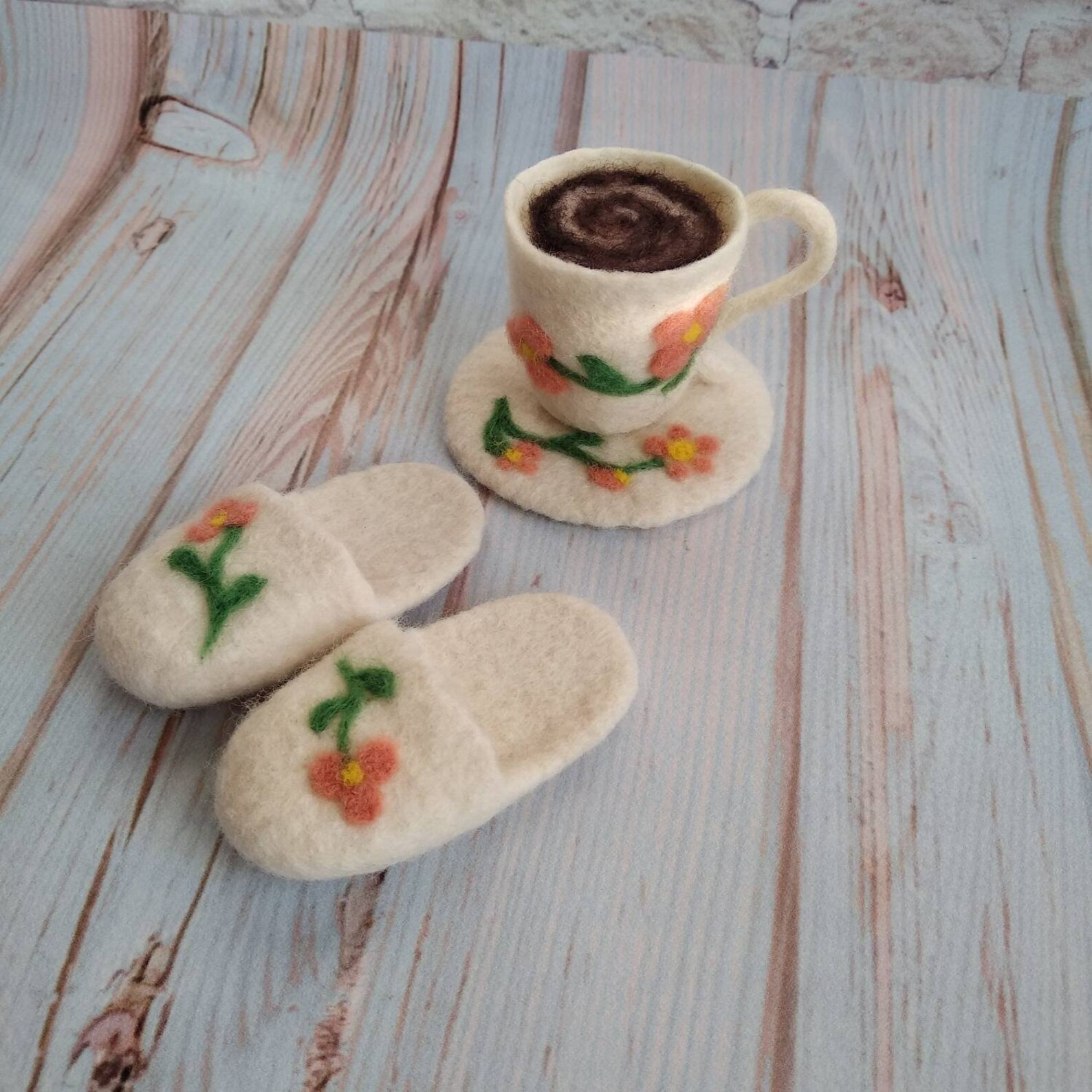 Newborn Felted Coffee Cup and Newspaper Felted | Etsy