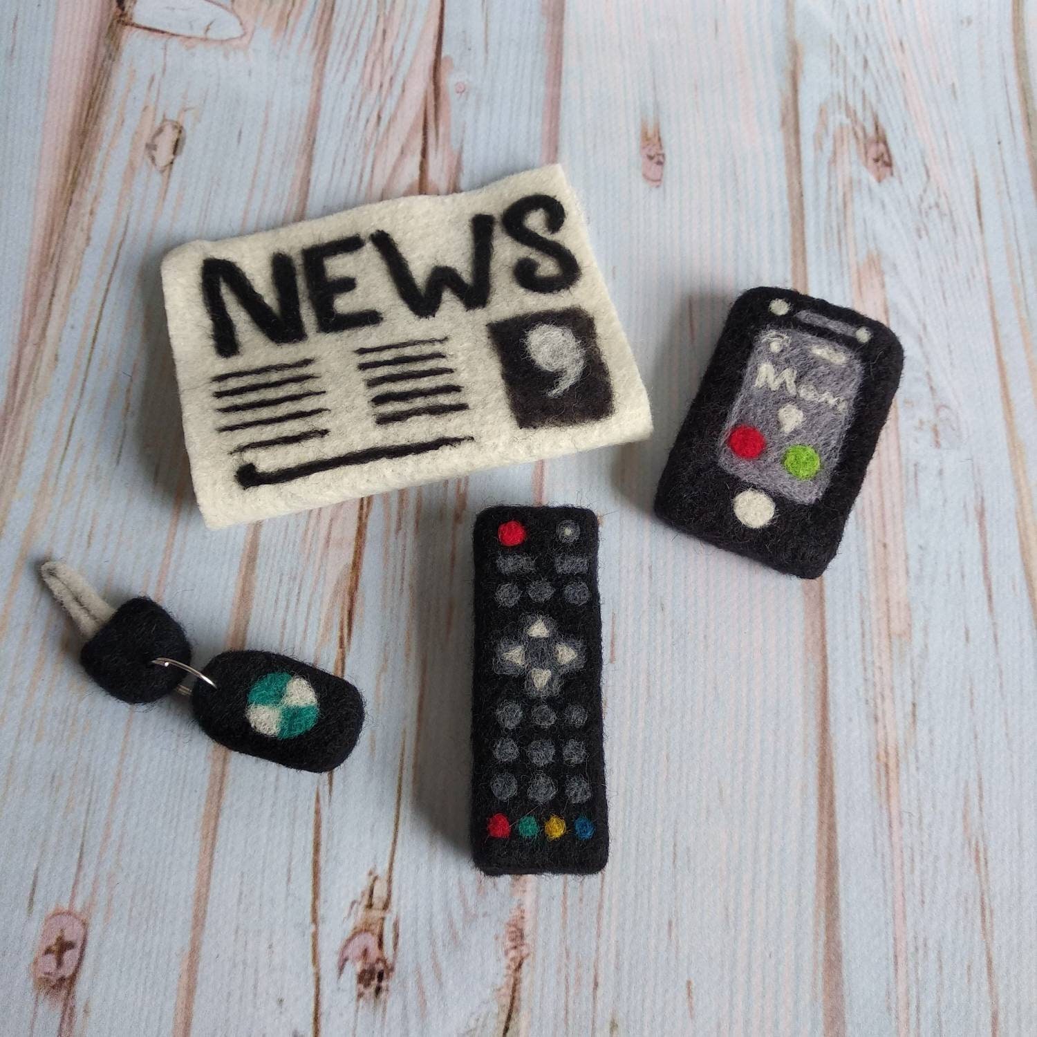 Newborn felted device props: mobile phone car key tv remote | Etsy
