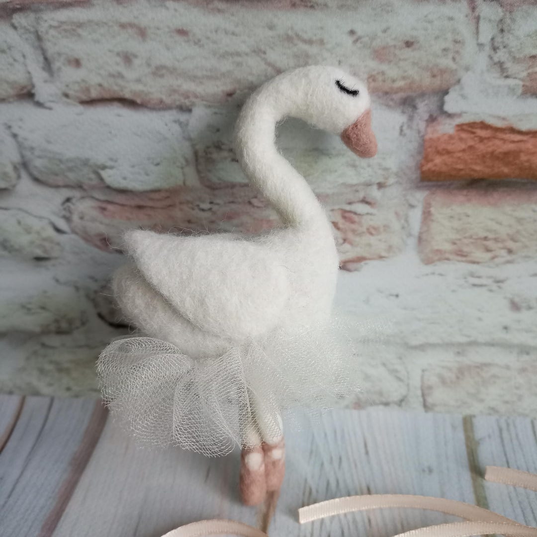 Newborn Felted Swan, Felted Swan Ballet, Felted Ballet Props, Felted ...