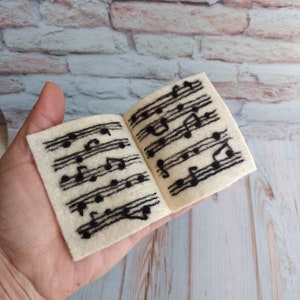Newborn Felted Violin&bow,violin Sheet Music,newborn Violinist, Felted ...