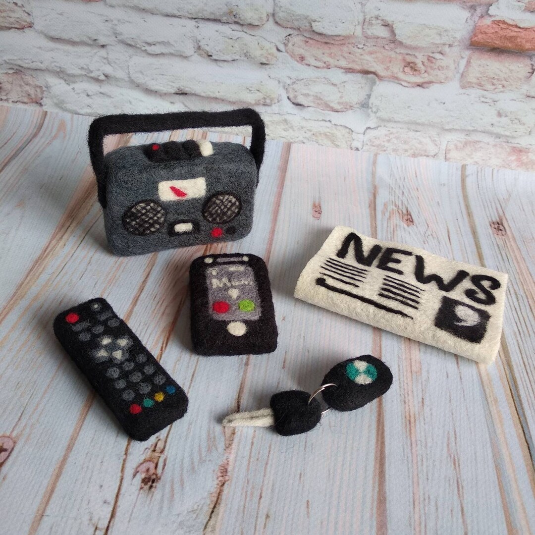 Newborn Felted Device Props: Mobile Phone, Car Key, Tv Remote Control ...