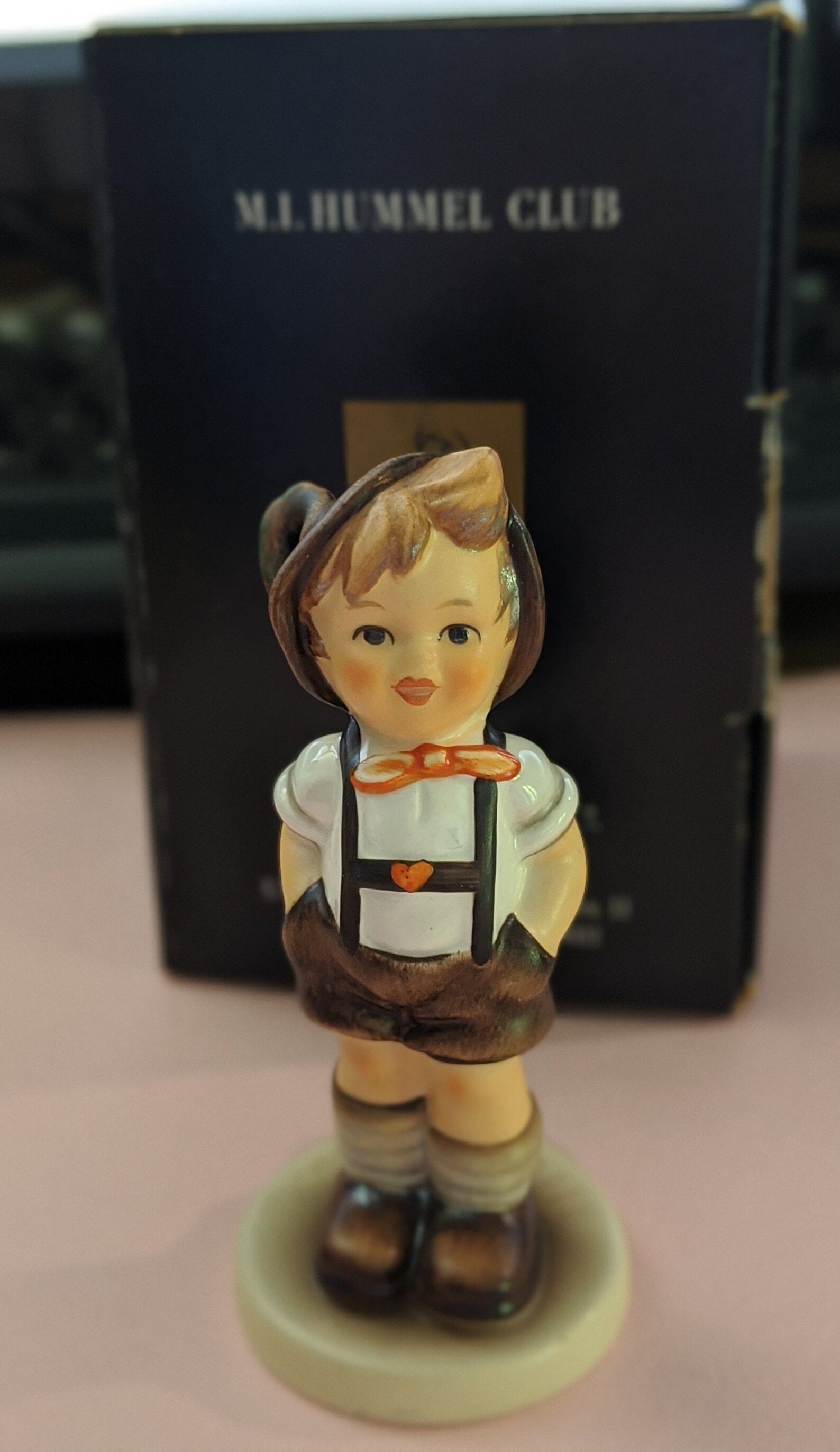 M. I. Hummel Club Para Mantiene la Estatuilla 1994/95 - Etsy España