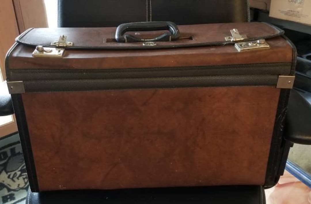 Vintage Platt Briefcase/leather Travel Case/home Decor/stage Prop - Etsy