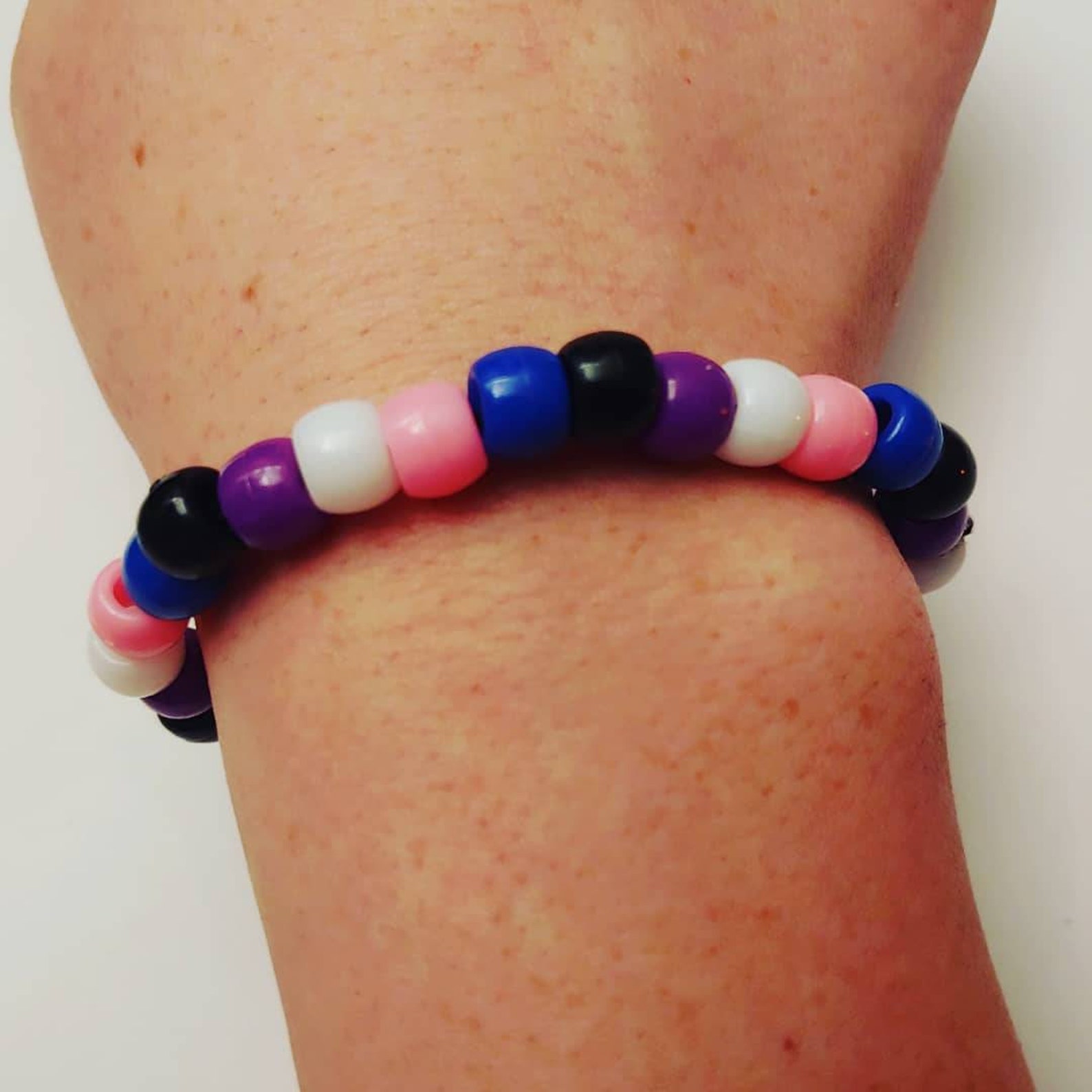 Gender Fluid Pride Bracelet - Custom Pronouns - Etsy