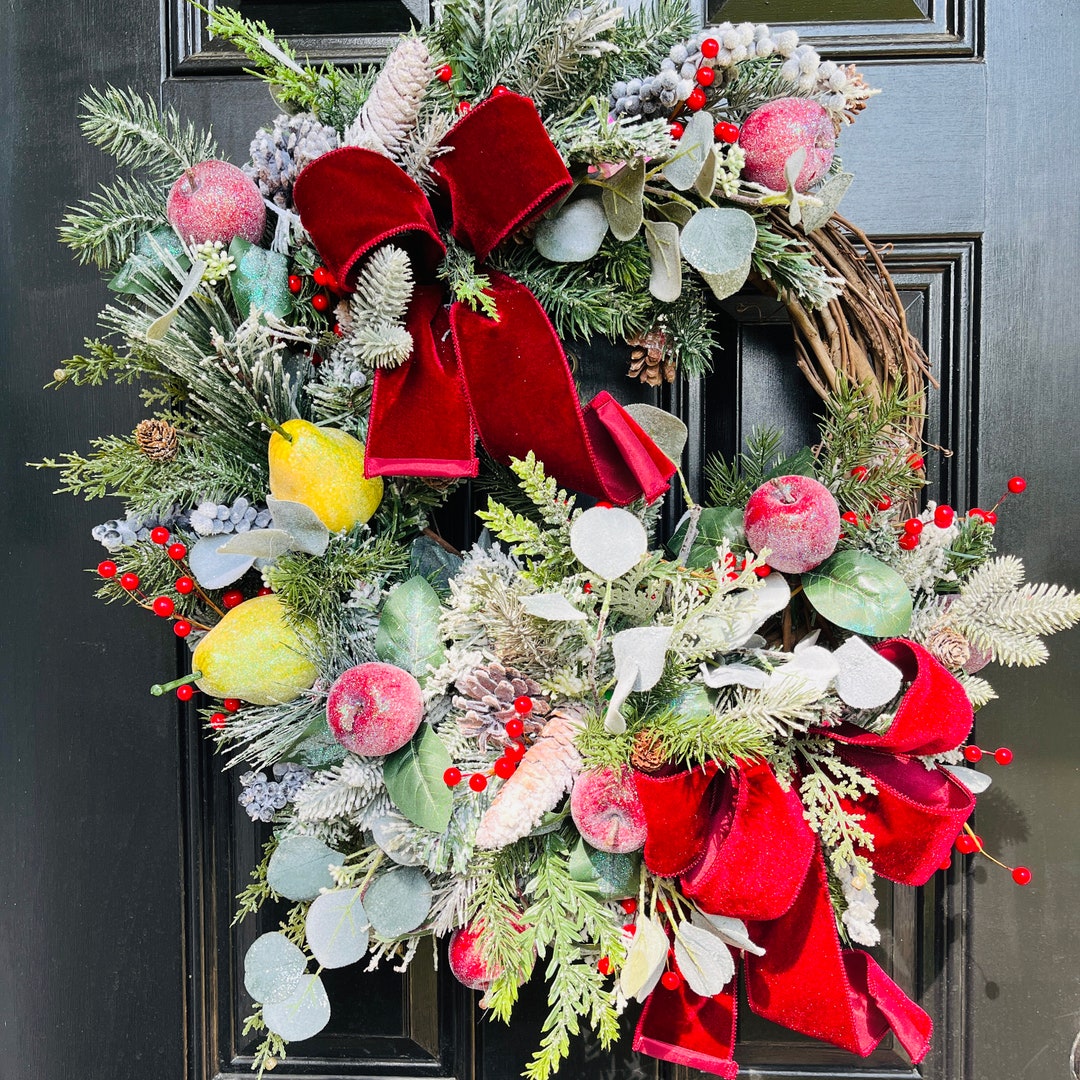 Traditional Christmas, Williamsburg Design, Fruit Wreath, Sugar Fruit ...