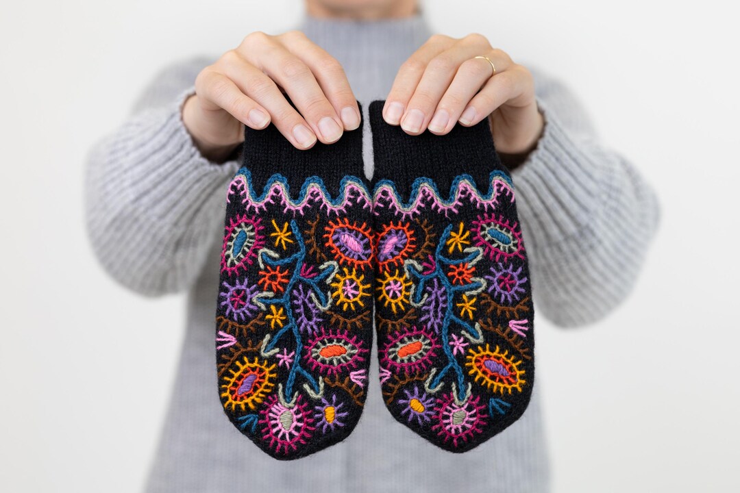 Wool Mittens With Handmade Embroidery Double Layer Mittens Embroidered ...