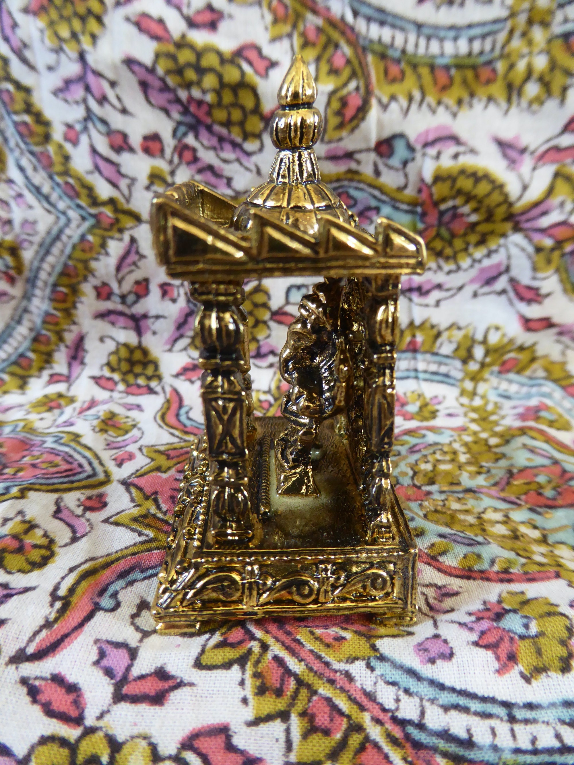 Vintage Indian Altar Shrine With Ganesh Statuette Brass India - Etsy