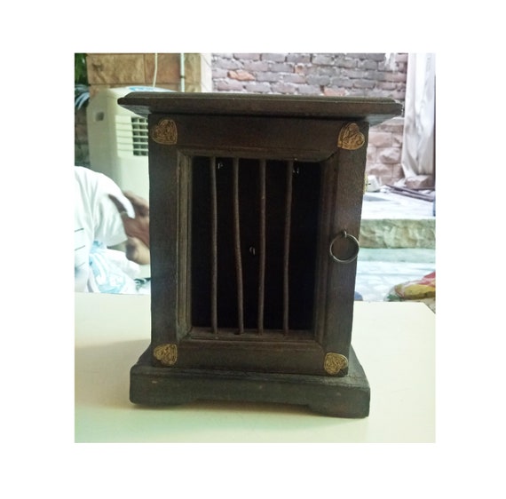 Old Wooden Key Holder Box Wall Key Rack Brass Fitted Home | Etsy UK