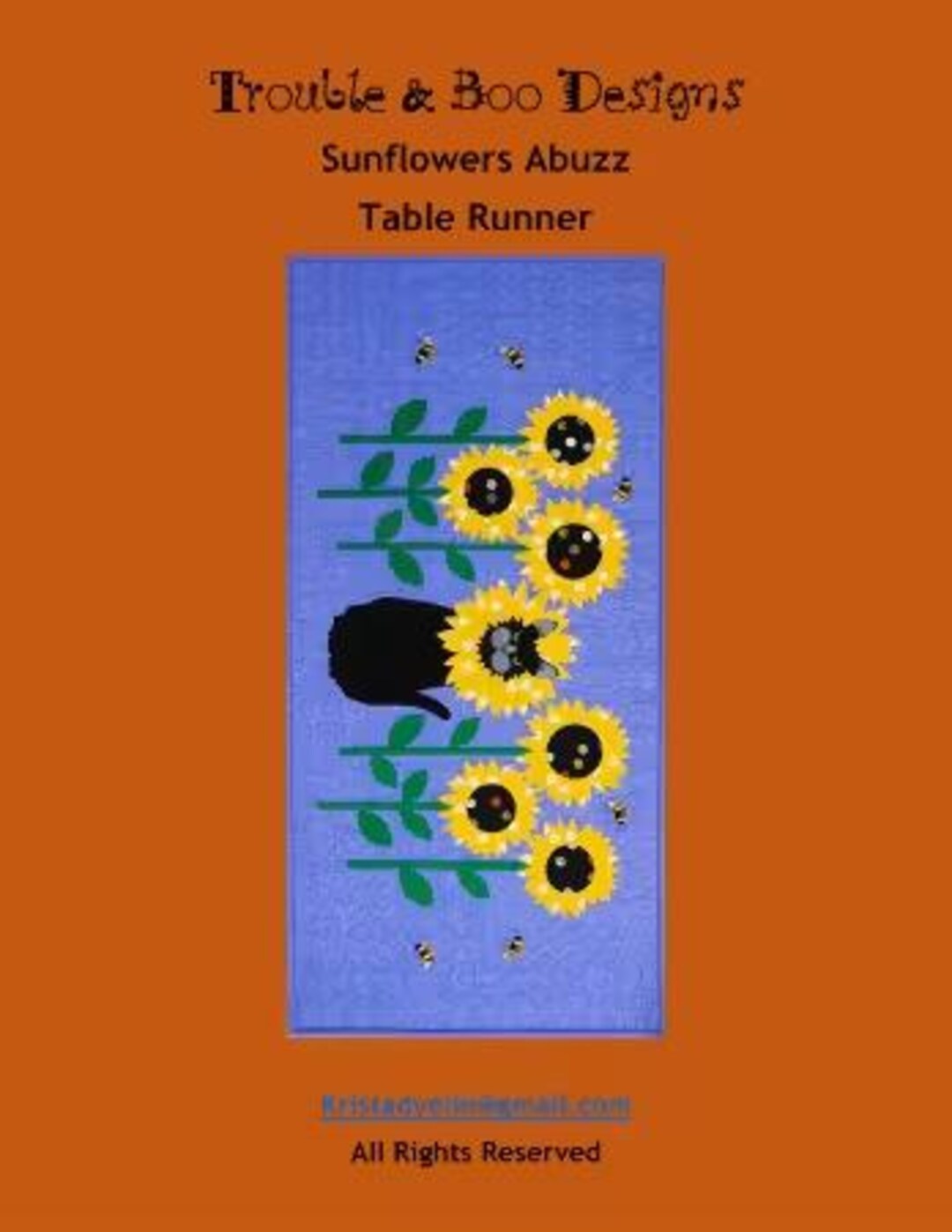 Sunflowers Abuzz Table Runner Pattern by Trouble and Boo Designs - Etsy