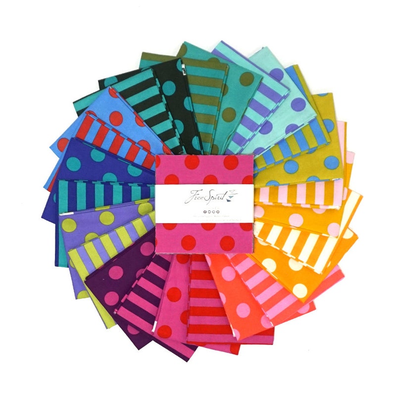 Tula Pink - 16 Prints - Original True Colors Bundles - Precuts - Pom ...