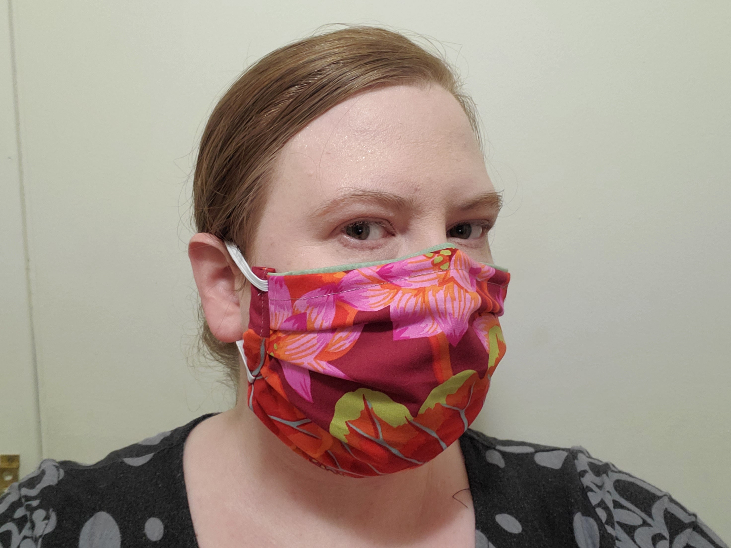 Floral Face Mask with Filter Pocket and Nose Wire Flowers | Etsy