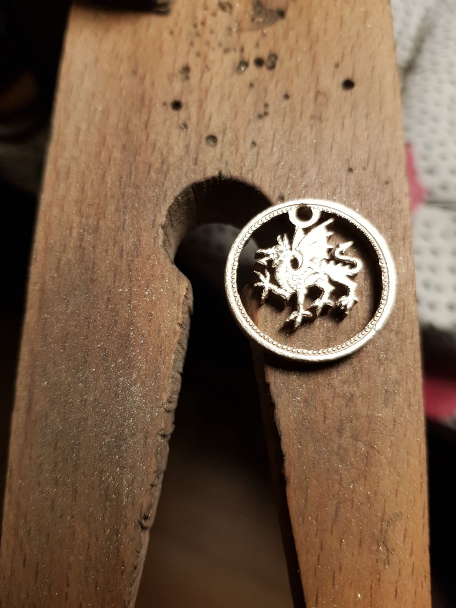 Welsh Dragon ,one Pound Proof Coin Cut.handmade Necklace. - Etsy