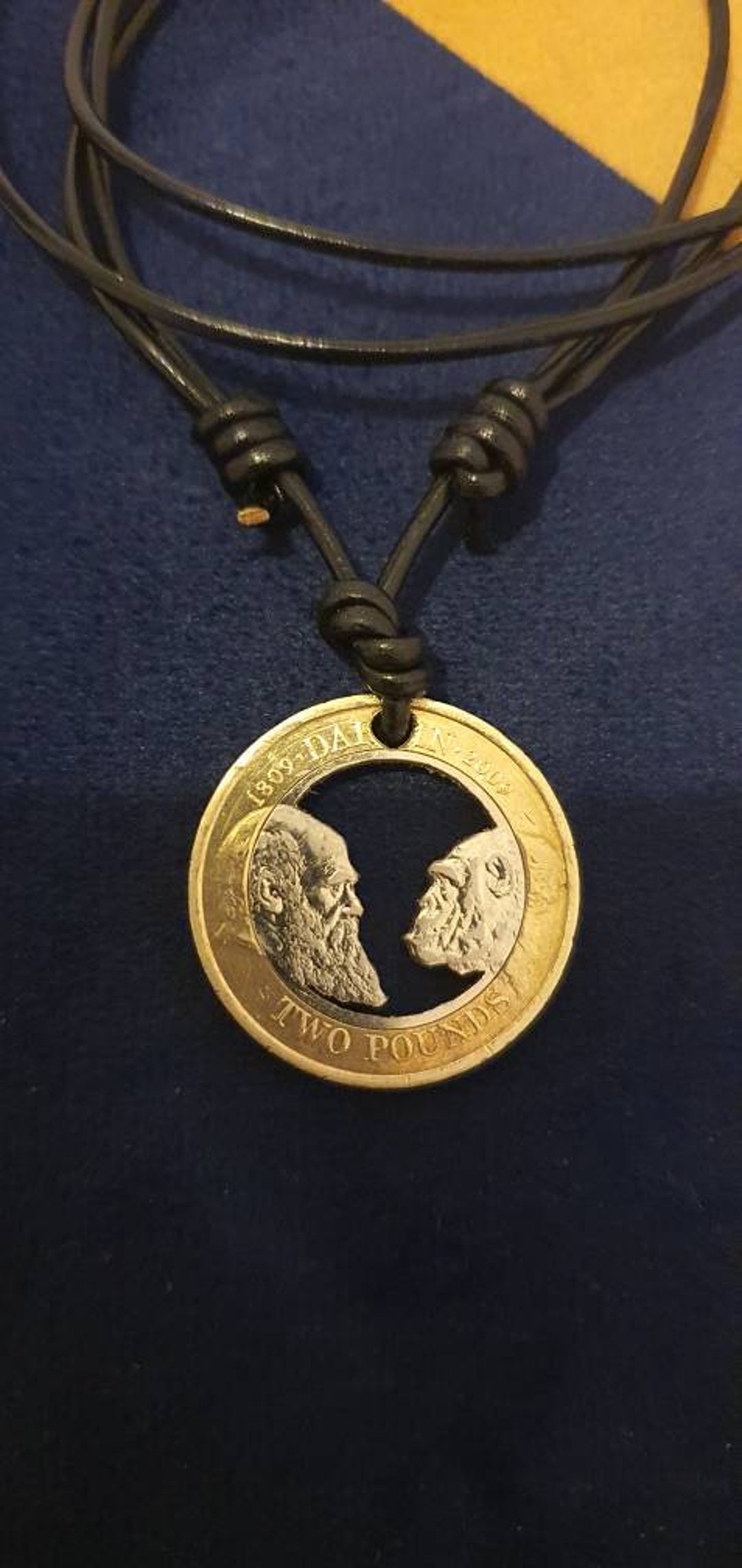 Charles Darwin 2 Pound British Coin Cut Necklace Handmade - Etsy