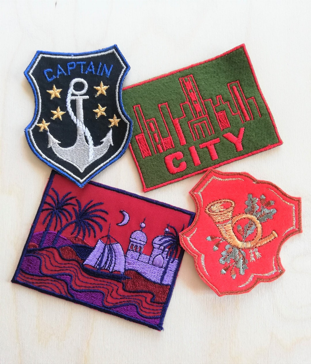 VINTAGE EMBROIDERED PATCHES Superior Quality - Mint Condition Made in ...