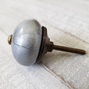 Silver Knobs, Round Fancy Handles, Circle Gray Iridescent Swirl Vintage ...