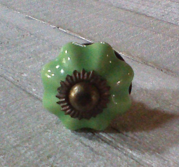 Ceramic Flower Knobs Green Drawer Knobs Vintage Inspired - Etsy
