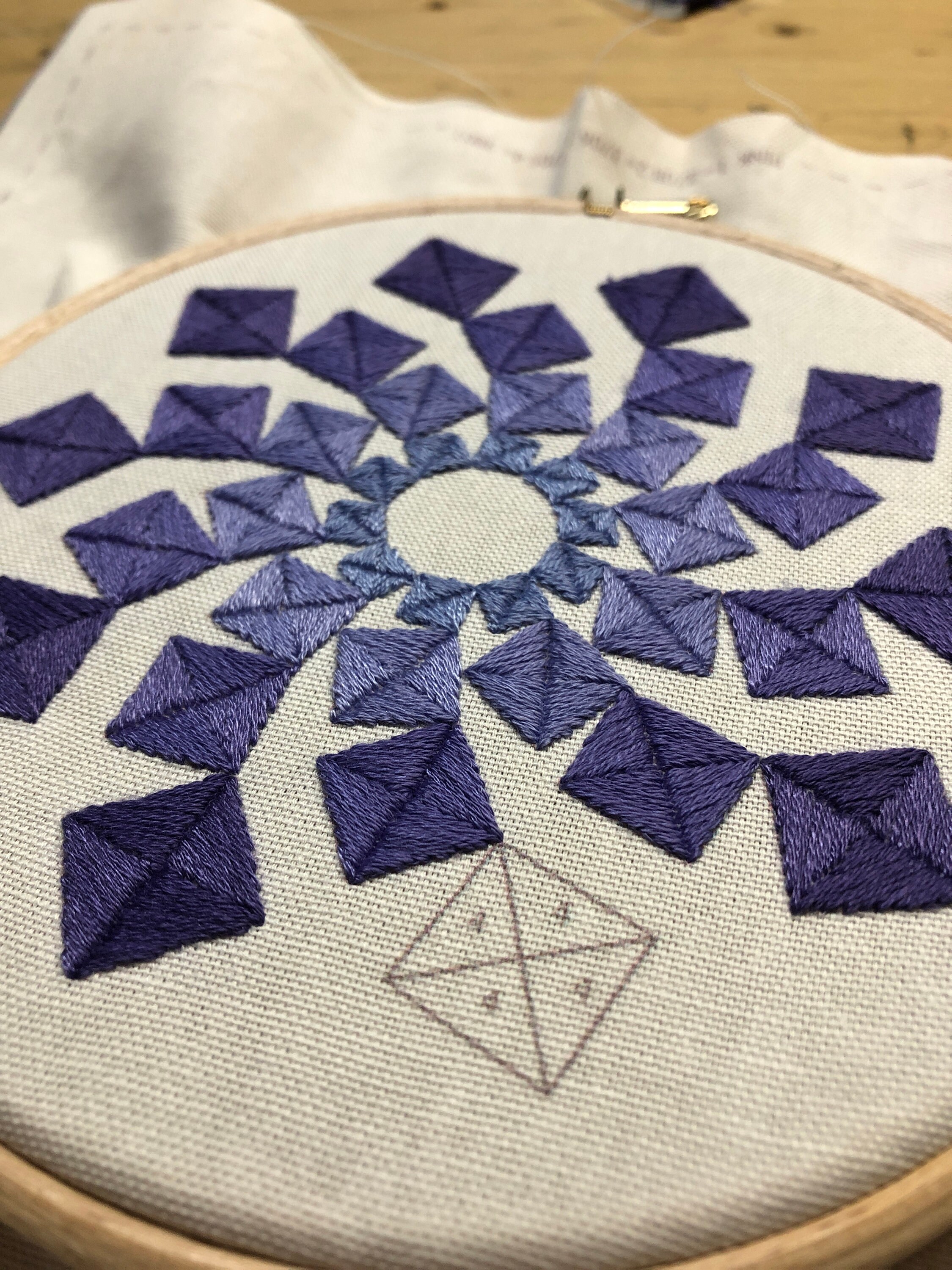 Vier Geometric Embroidery Pattern - Etsy