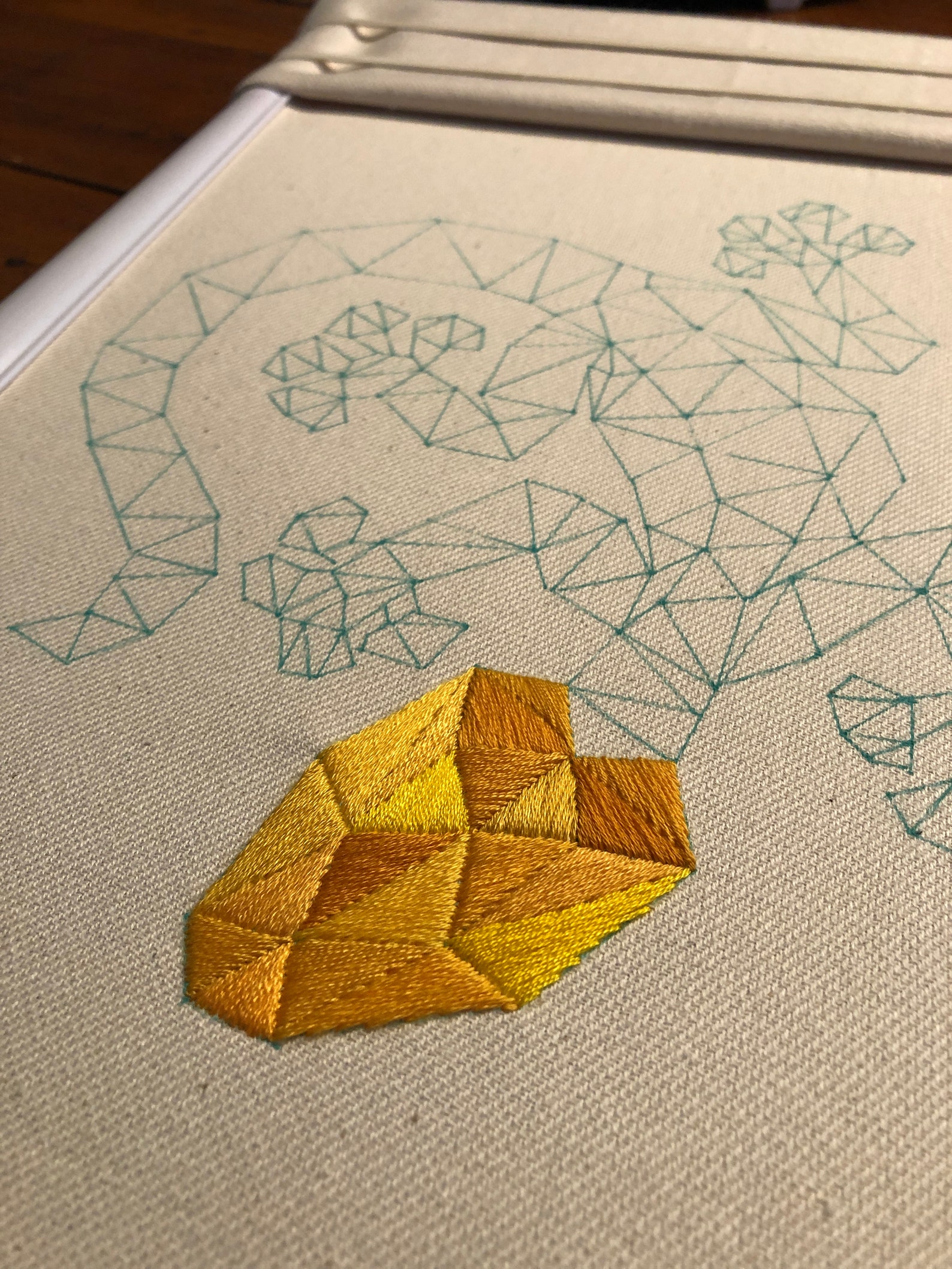 Gekko geometric embroidery pattern | Etsy