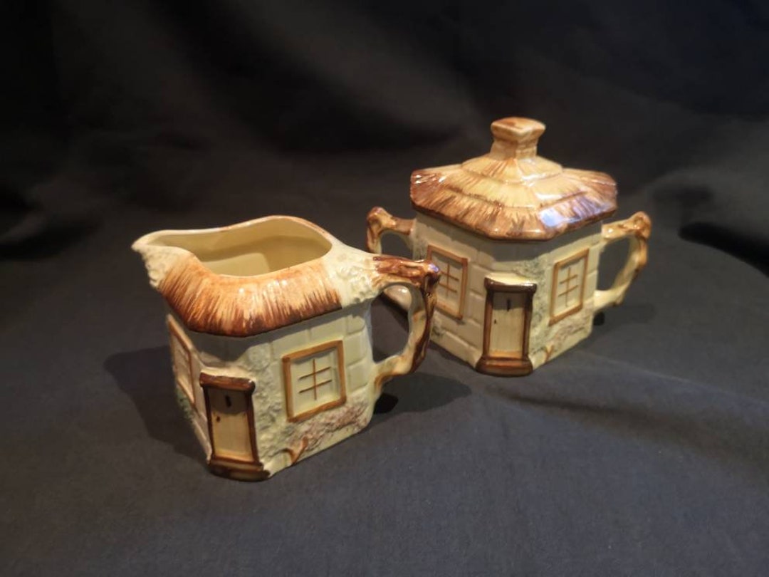 1940s Keele Street Pottery Creamer and Lidded Sugar Bowl. - Etsy