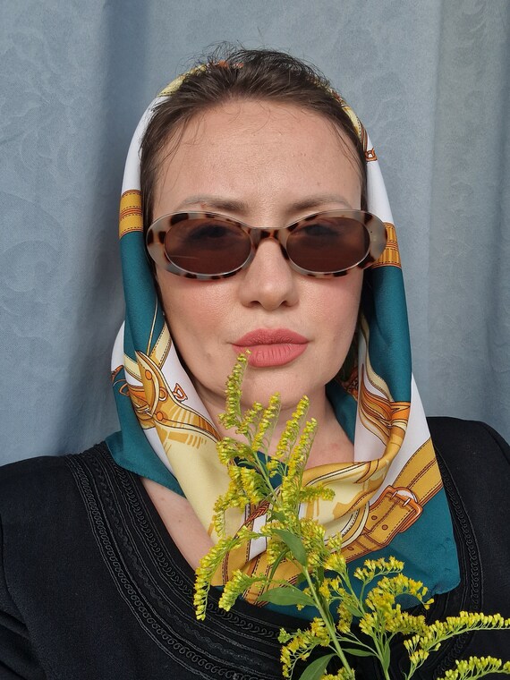 80/90 Vintage Italian Scarf in Green - Gem