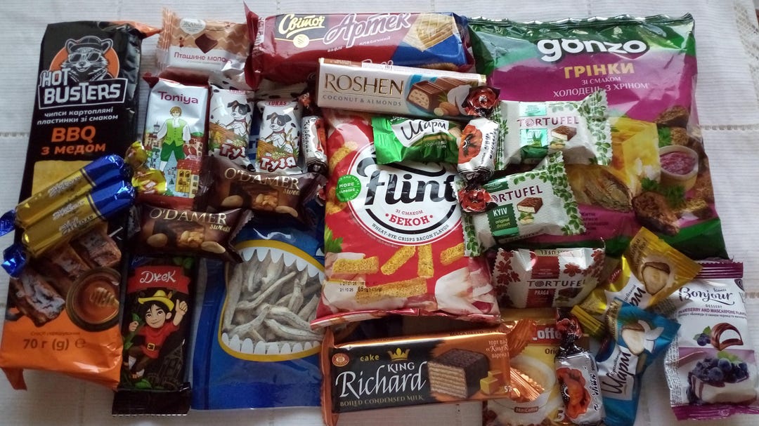800g, Box of Ukrainian Snacks, a Gift From Traditional Ukrainian Treats ...