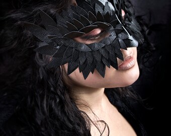 Masquerade costumes for women | Etsy