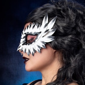 Snowy Owl Mask, White Bird Layered Feather Masquerade Mask - Etsy