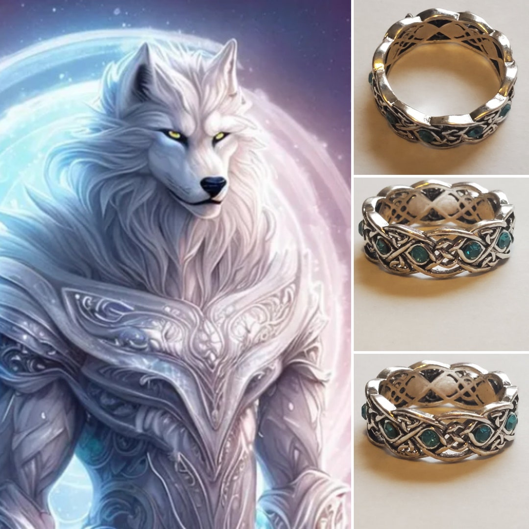 Male Fenrir Wolf Spirit Companion Ring Size 8 - Etsy