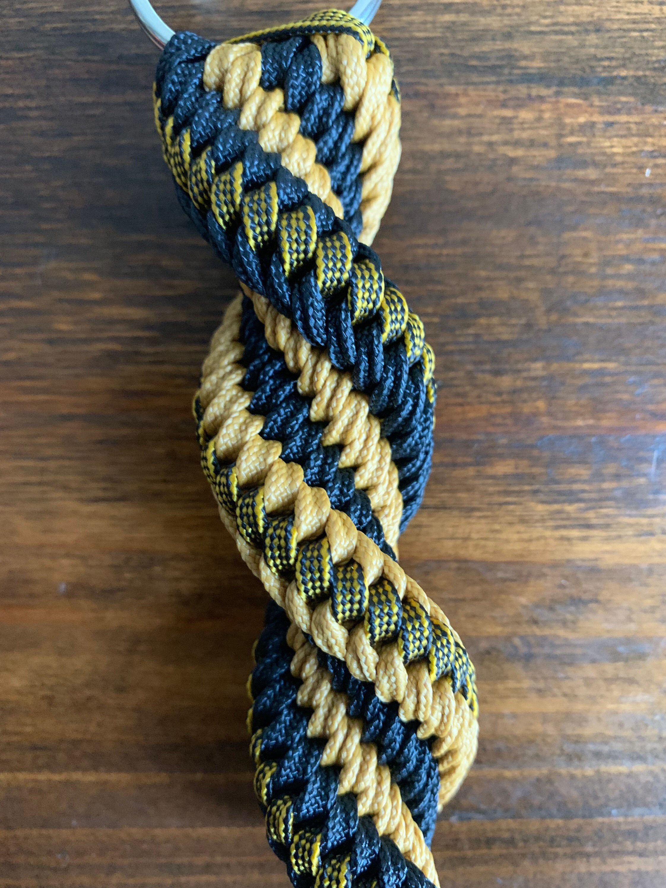5-string Black & Gold Spiral Paracord Keychain Alpha Phi Alpha Saints ...