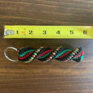 5-string Rasta Spiral Paracord Keychain Rasta Gifts Rasta - Etsy