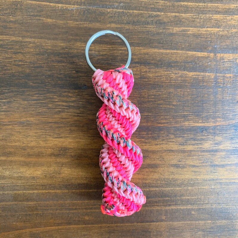 Paracord Keychain - Etsy