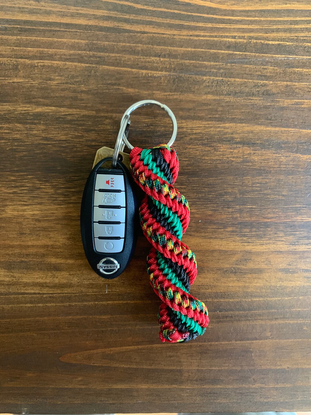 5-string Rasta Red, Green & Black Spiral Paracord Keychain Rasta Gifts ...