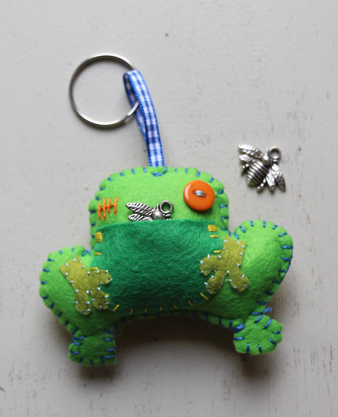 Frog Keychain Key ring Tooth fairy pocket FREE GIFT small | Etsy