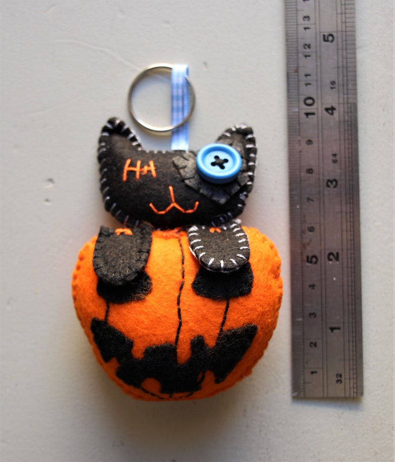 Pumpkin Cat Keychain Key Ring Handmade Kitten Gift Idea Felt - Etsy