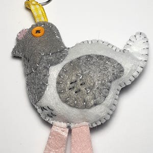 Handmade Felt Pigeon Keychain: Collectible Bird Bag Charm - Etsy
