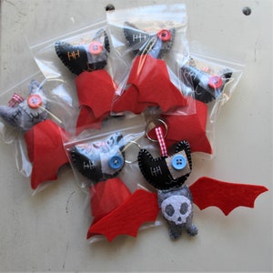 Bat Keychain Key Ring Handmade Gift Idea Felt Key Chain Animal ...