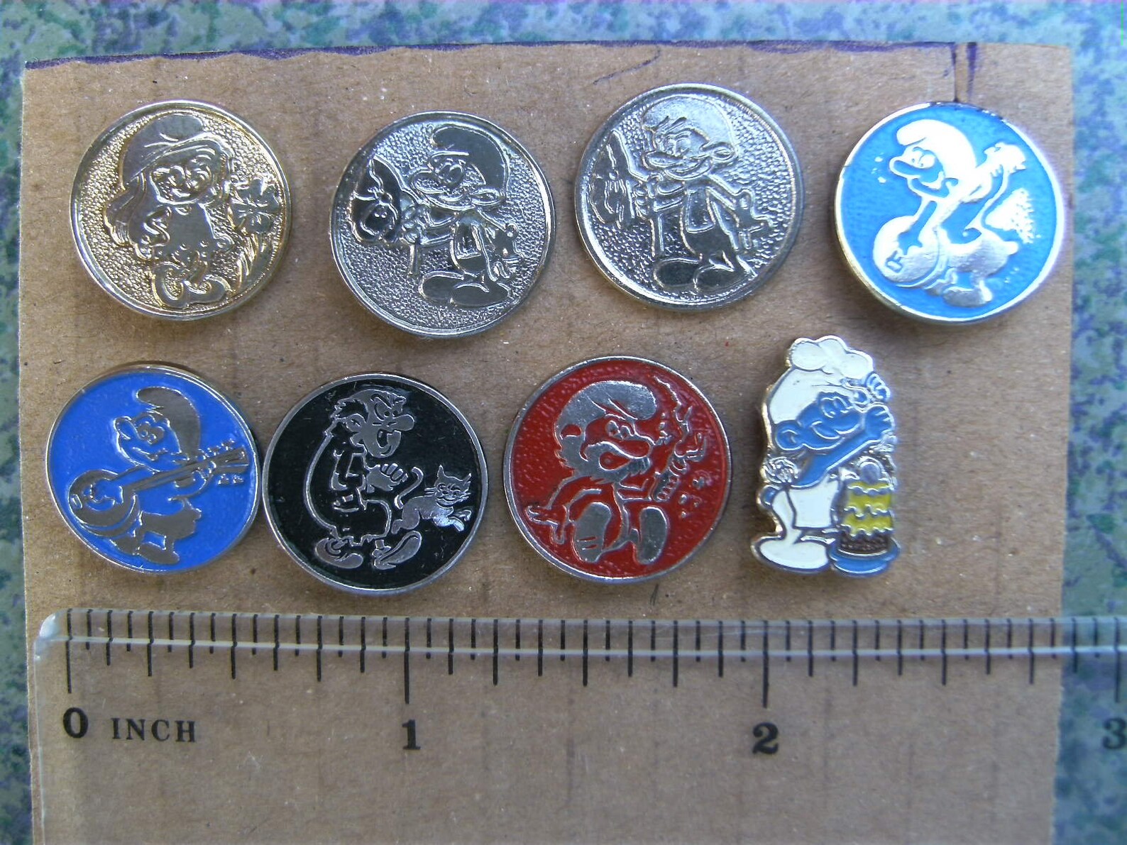 Smurfs Pin Colletcion - Lot of 8 Different Pin Badge - Smurfs Smurfette ...