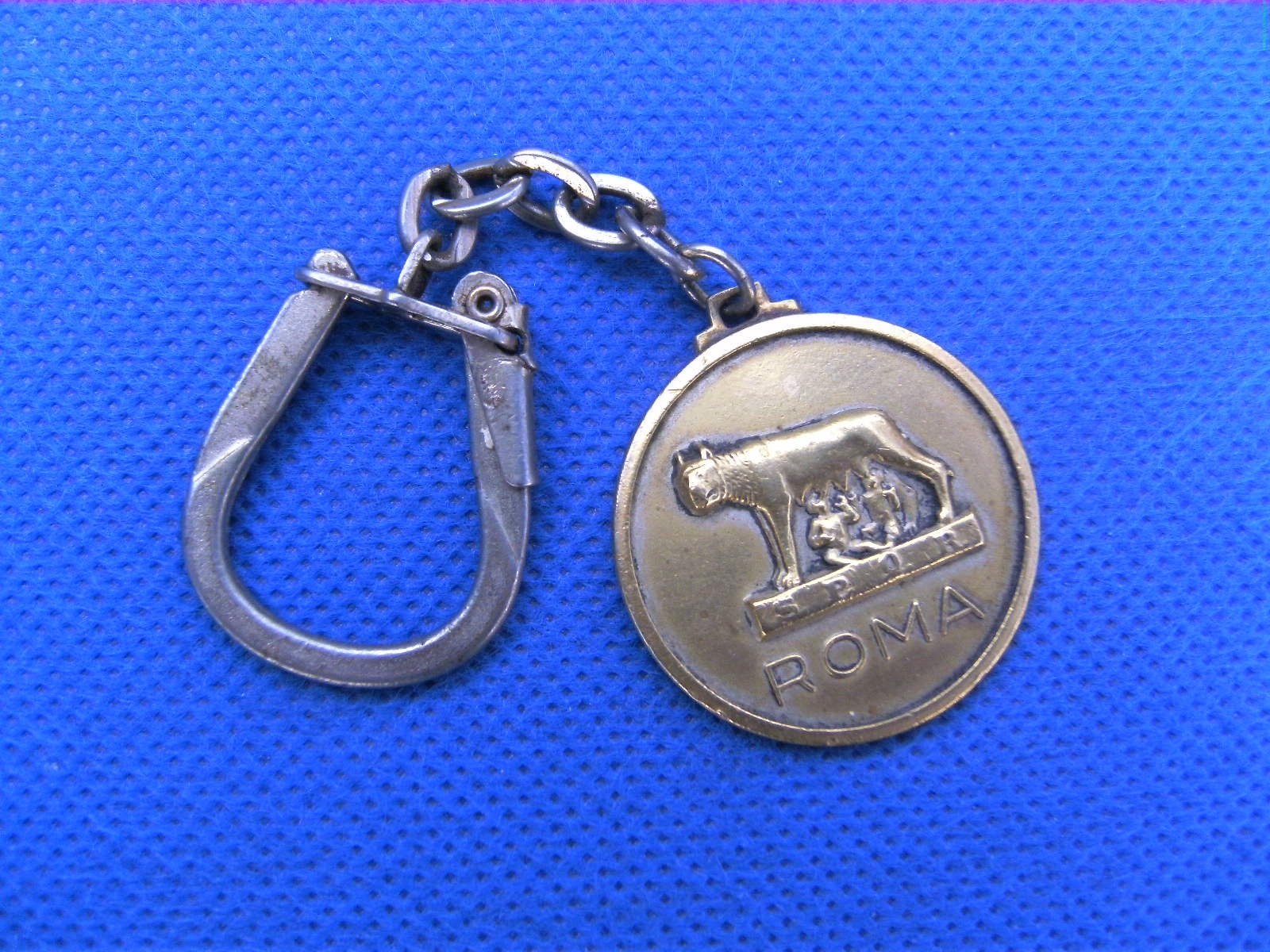 ROMA Vintage Keychain Keyring ITALY - Etsy
