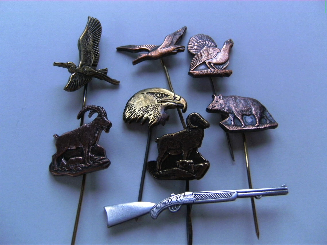Hunter pin badge lot of 8 different pin badges | Etsy