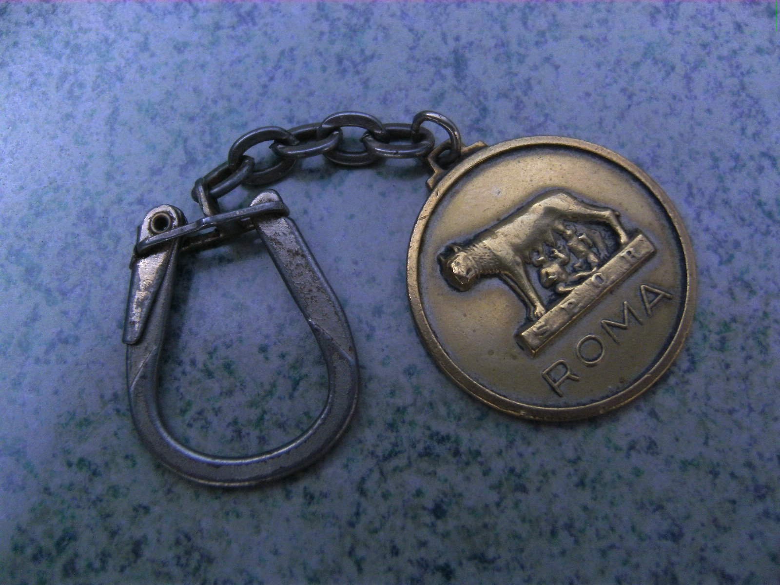 ROMA Vintage Keychain Keyring ITALY - Etsy