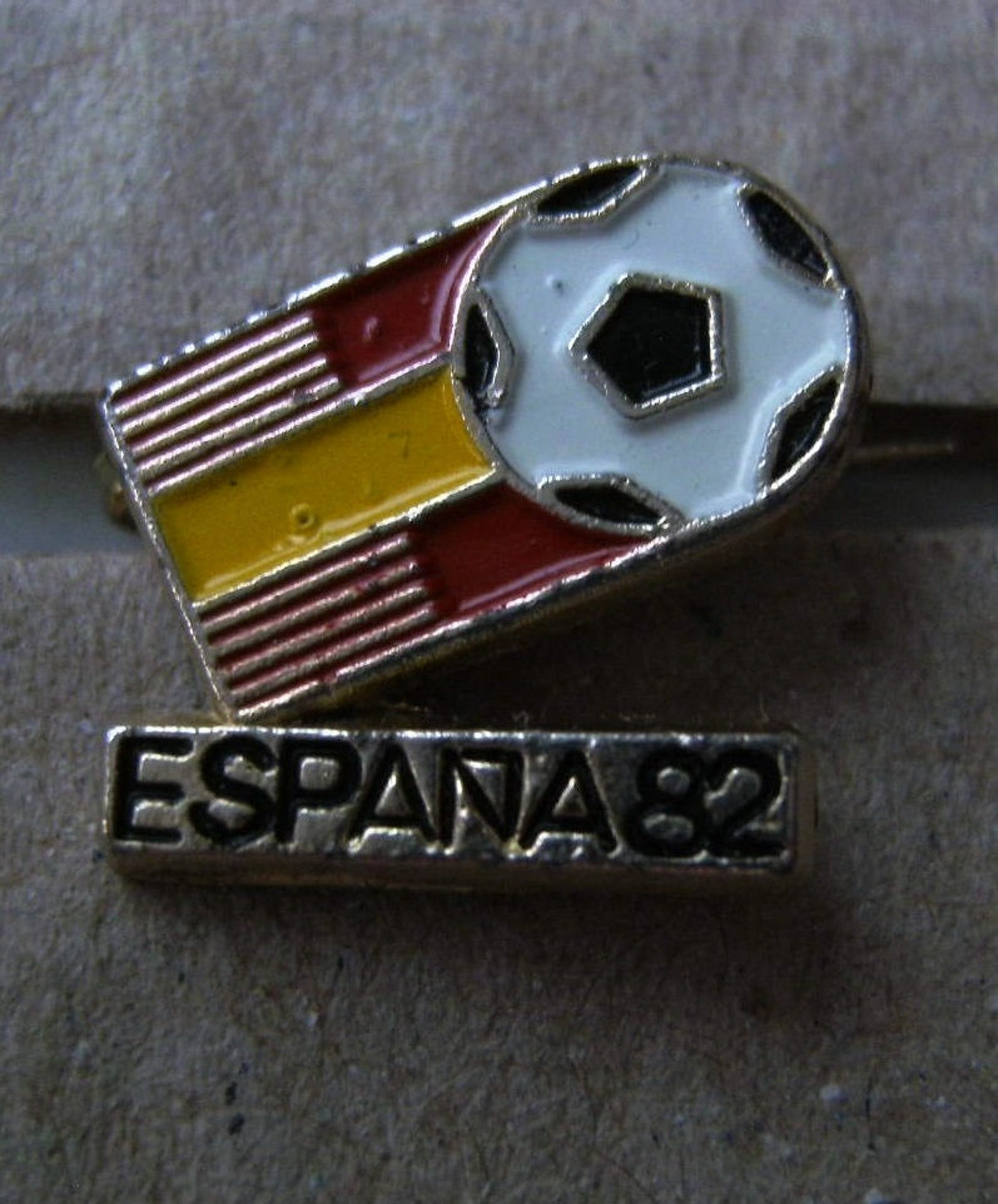 FIFA World Cup Espana 1982 WM'82 Official Logo Pin Badge Fussball - Etsy