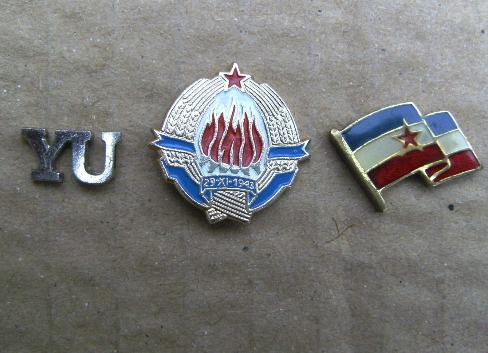 YU Coat of arms and Flag of Yugoslavia Pin badge lot of 3 | Etsy